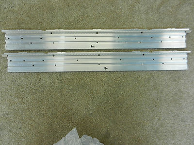 LG 47LW5600 RIGHT AND LEFT LED STRIPS | eBay