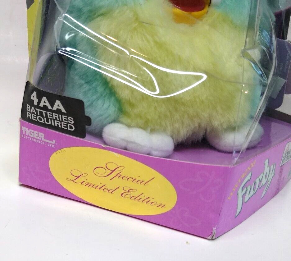 VTG 2000 Spring Easter Furby Special Limited Edition Flower Hat Pastel, NEW