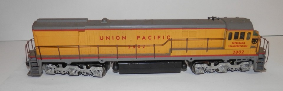 Athearn HO Scale POWERED Union Pacific 2802 U28C Diesel Locomotive | eBay