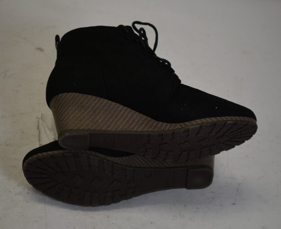 Jessica Cline Women's Kylee Black Suede Ankle Shoes Size 9 M for sale ...