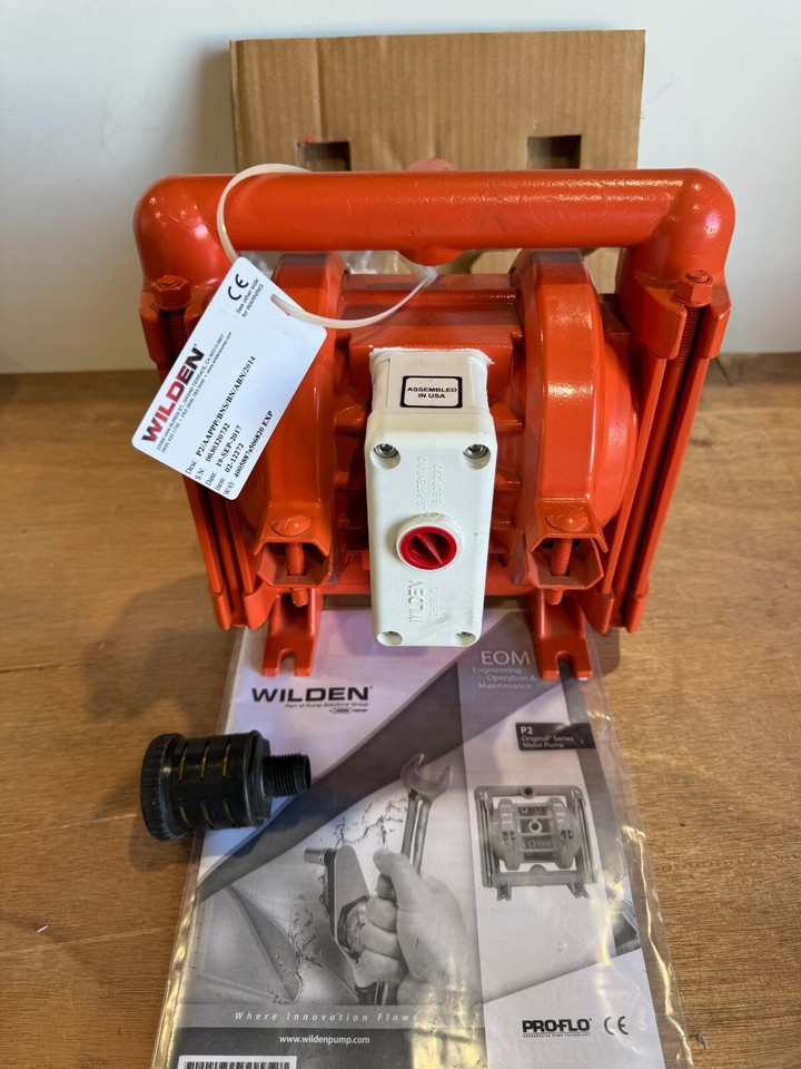 WILDEN P2 1" Air Operated Double Diaphragm Pump - Alum Body / Buna-N ...