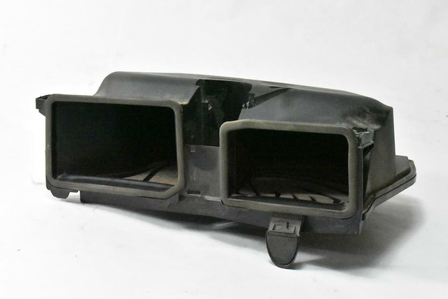11-13 MERCEDES E350 E400 W212 3.5 AIR INLET VENTILATION BOX 2128300103 ...