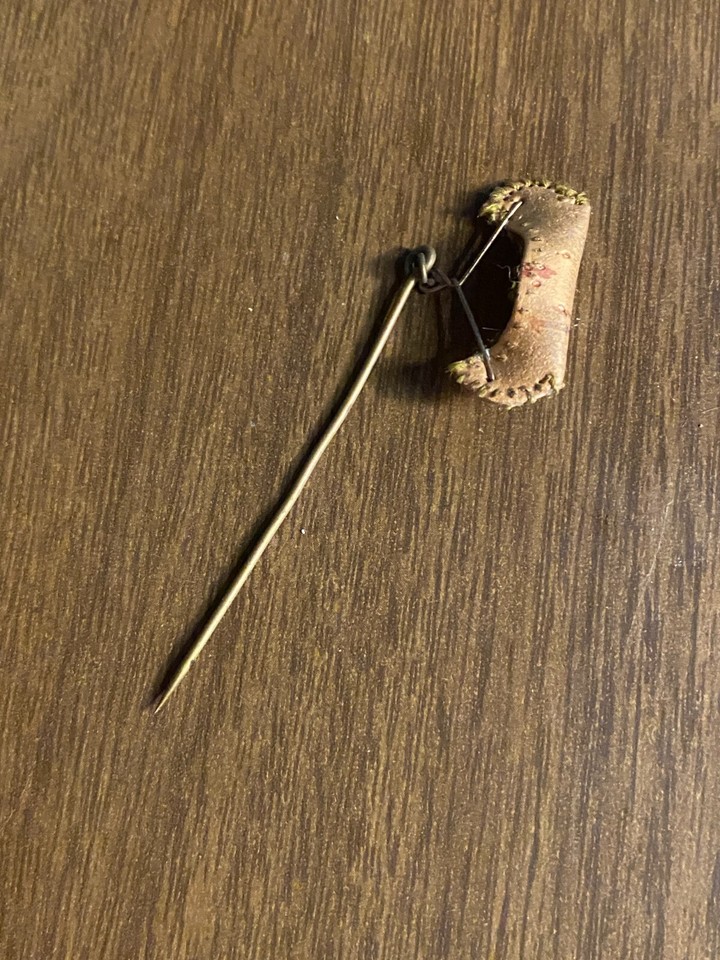 Vintage Miniature Birch Bark Canoe Dangle 1" Gold Tone Stick Pin 2" | eBay