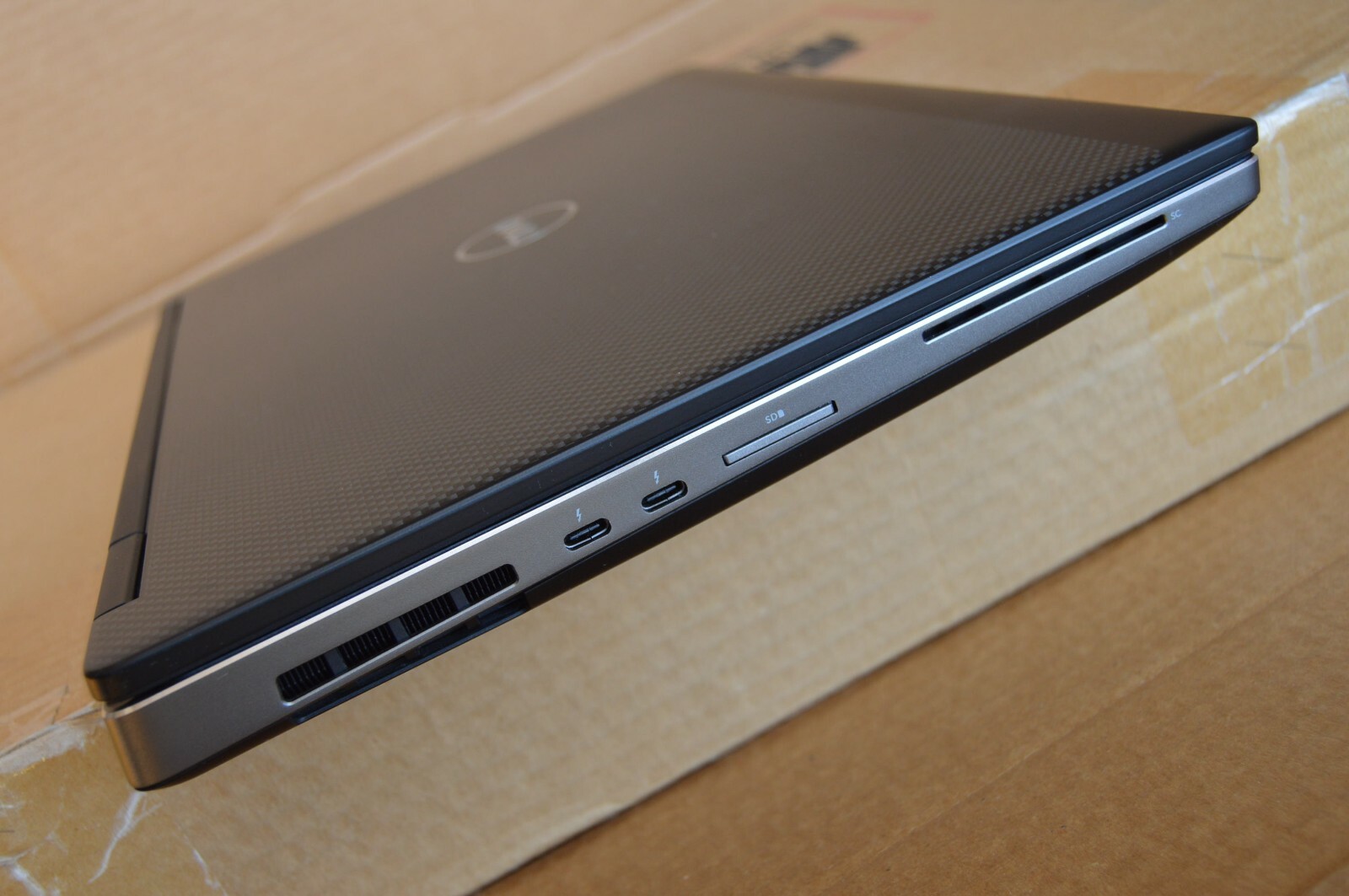 Dell Precision 7530 1080P FHD IPS 6-Core E-2176M 64GB 1TB SSD P3200 ...