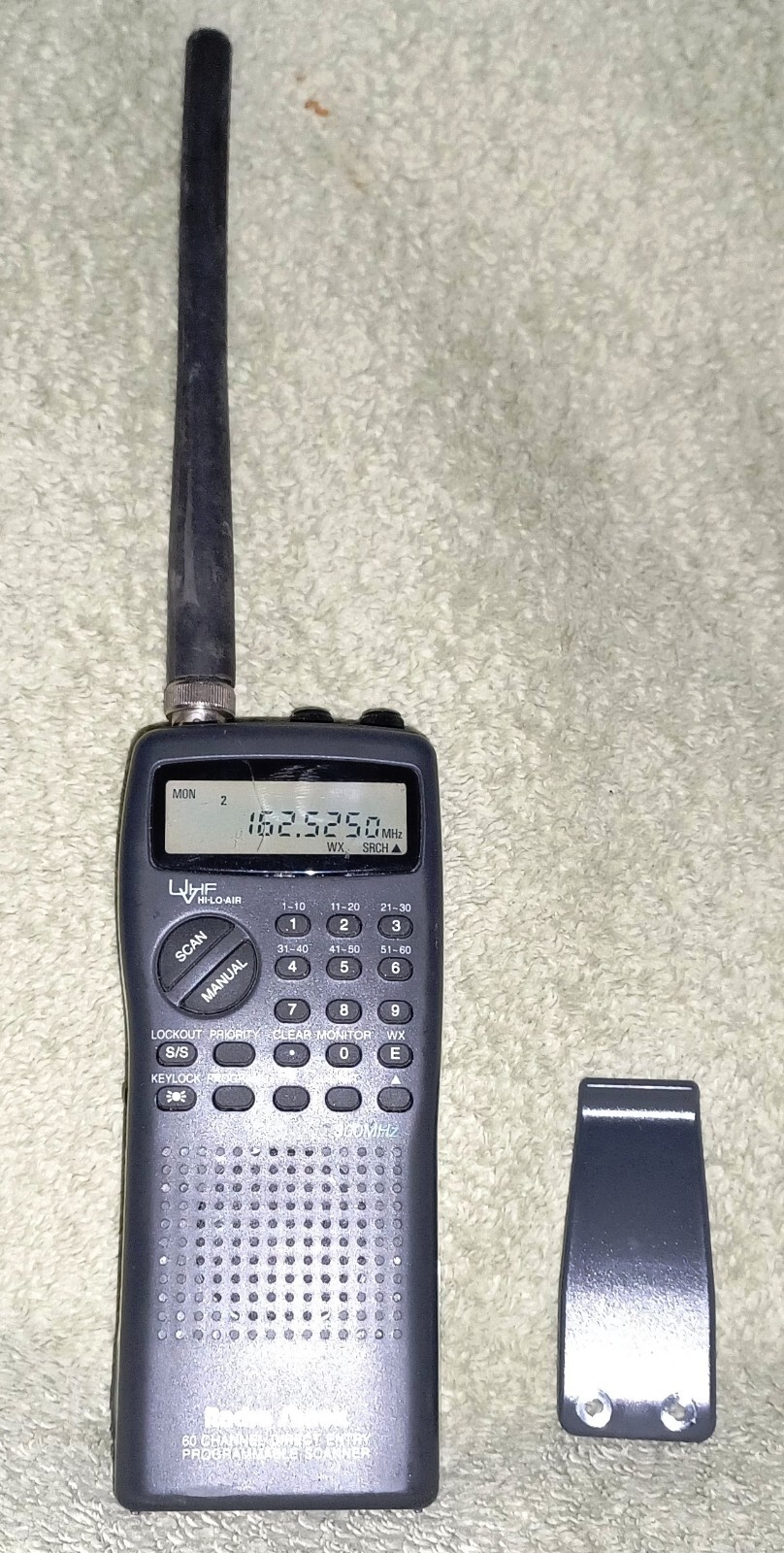 Radio Shack Pro-29/20-509 Handheld Portable Scanner BOX 60 Channels ...