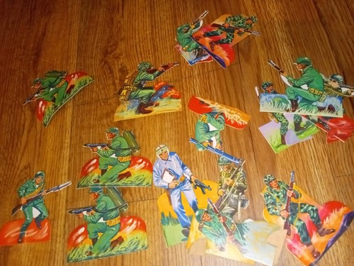 Vintage United States Die-Cut Stand-Up Soldiers Punch-Outs Paper Toys ...