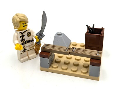 LEGO Ninjago Minifigure Lloyd in White Training Gi set 10739 Shark ...