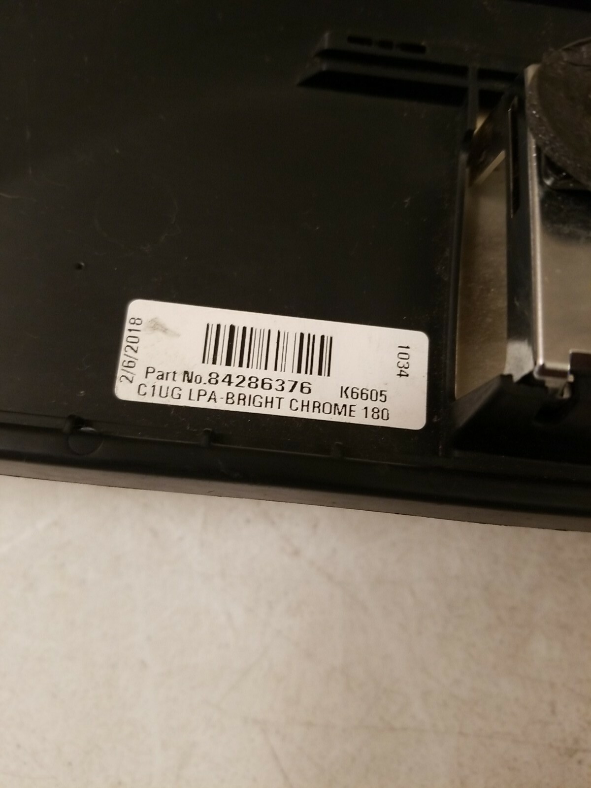 2017-2018 GMC Acadia Rear Bright Chrome Tailgate Hatch Trim with Camera ...