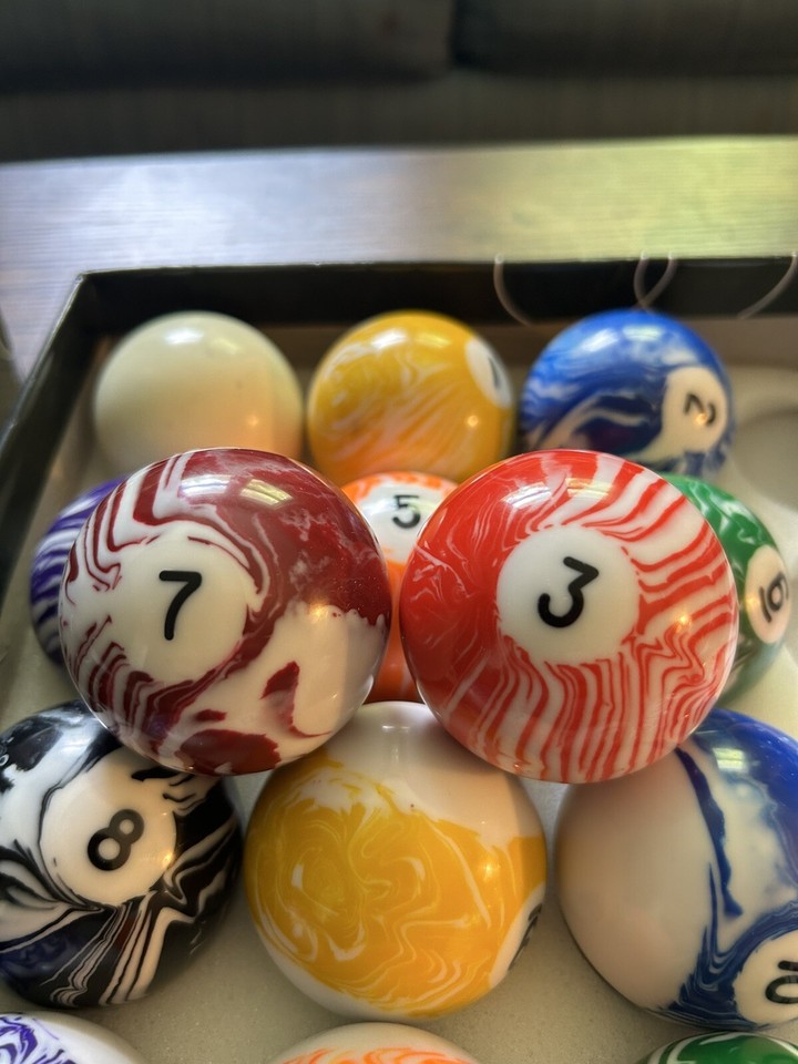 Iszy Billiards Pool Balls - 16 Piece Cue Ball Set for Pool Table and ...