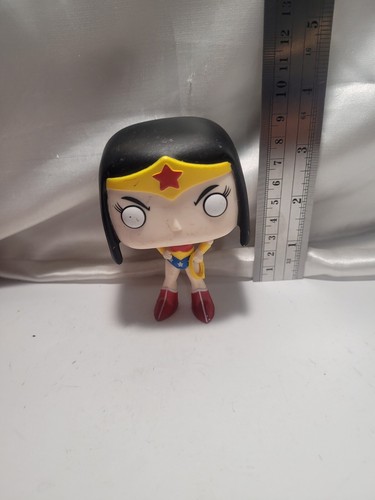 Funko POP EXCLUSIVE Raven as Wonder Woman #335 Teen Titans Go! Vinyl ...