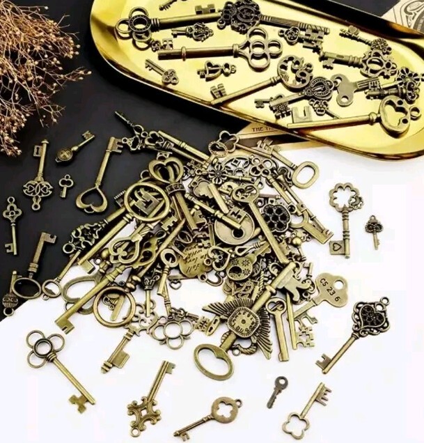 30 Craft Keys Bronze DIY Jewelry Skeleton Key Charms Crafting Halloween ...