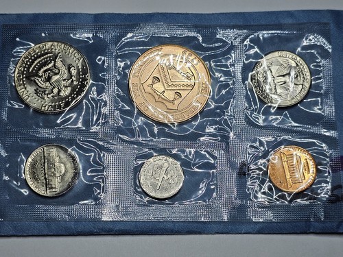 RARE KEY DATE OGP 1983 D Denver Souvenir Mint Set With Envelope! | (CS ...