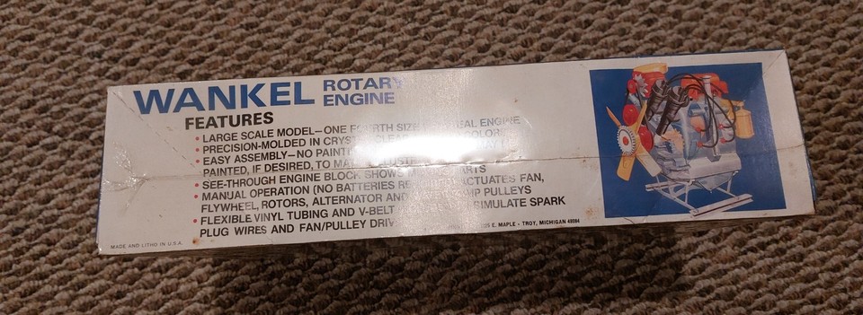 RARE Wankel Rotary Engine AMT 1/4 Scale Plastic Model Kit COMPLETE T575 ...
