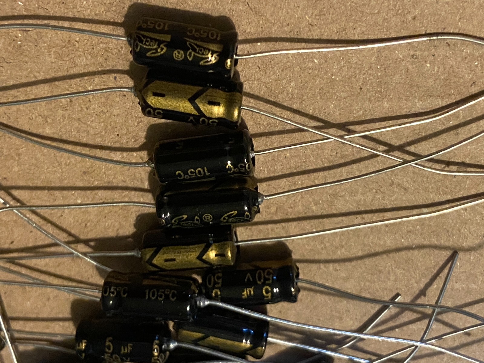 25pc Electrolytic Capacitor Axial 2000hr +105℃ RoHS 5uF 50V φ6x13mm ...