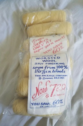 VINTAGE YELLOW WORSTED WOOL YARN 8 SKEINS 16 OZ | eBay