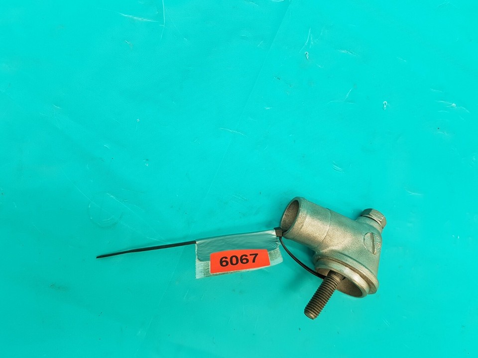 Mercedes-Benz W107 R107 W116 M110 Engine Motor Oil Return Pipe Flange ...