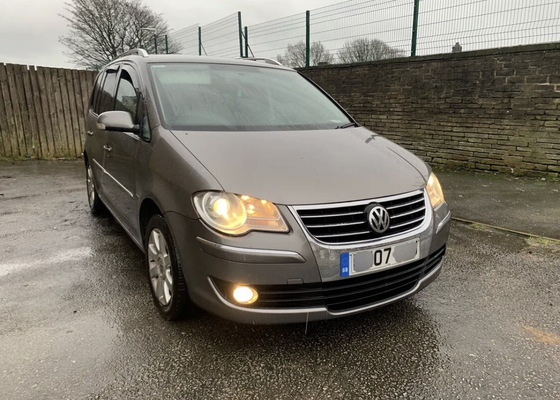 VW Touran, Front End Complete Caddy Conversion, Headlights Breaking ...