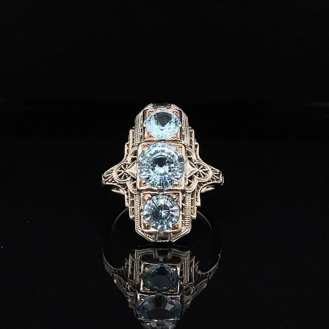 Art Deco Blue Topaz 18K Ring - Gem