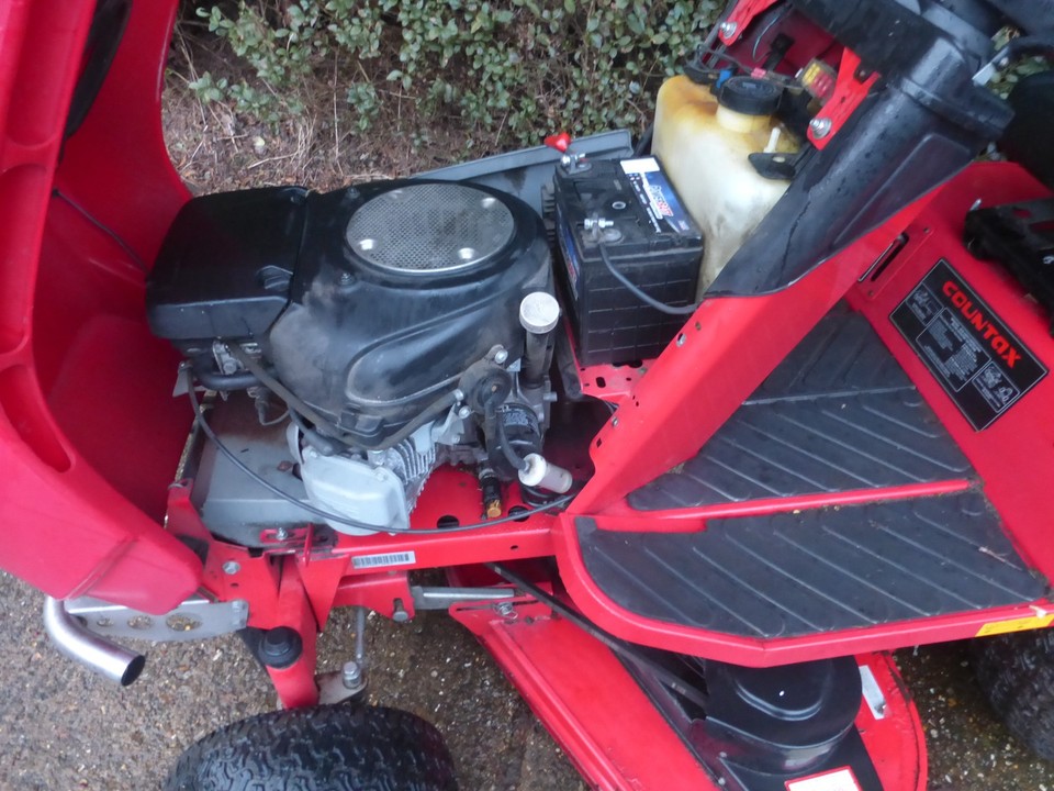 Countax C600H Ride on Lawn Mower - Only 260 Hours Honda Engine Westwood ...