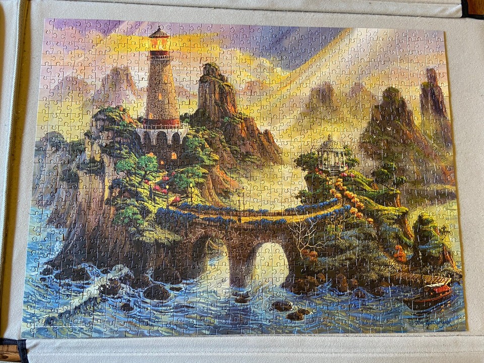 Lot Of 2 Spin Master Puzzles - Misty Lighthouse 1000 / Lakeside Retreat ...