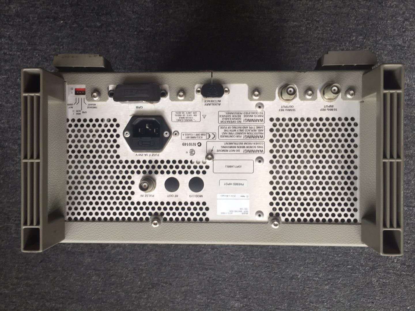 KEYSIGHT HP Agilent 8648B Signal Generator Frequency 9 kHz- 2 GHz | eBay
