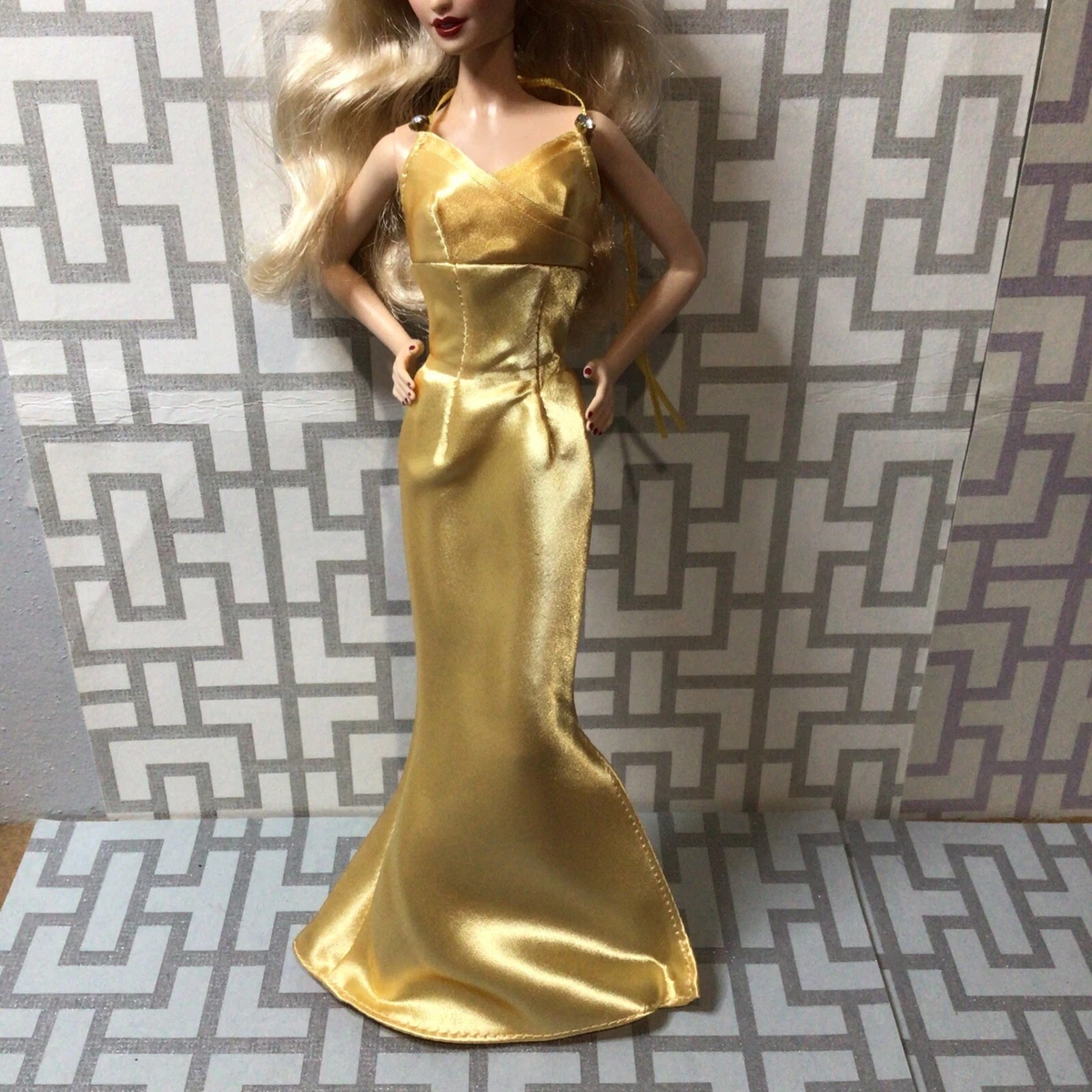 Barbie Doll Simple Dresses