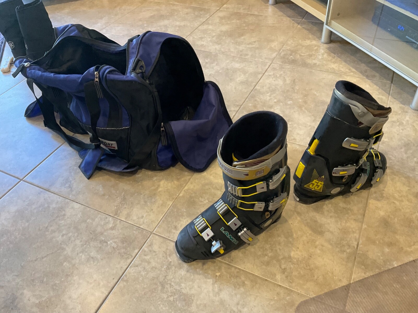 Volkl P9 skis plus Marker M.8 bindings, Lange Boots, Scott poles and ...