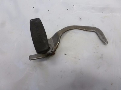 1971 CHRYSLER 9.9HP 94HB ENGINE COVER LATCH ASSEMBLY OUTBOARD BOAT ...