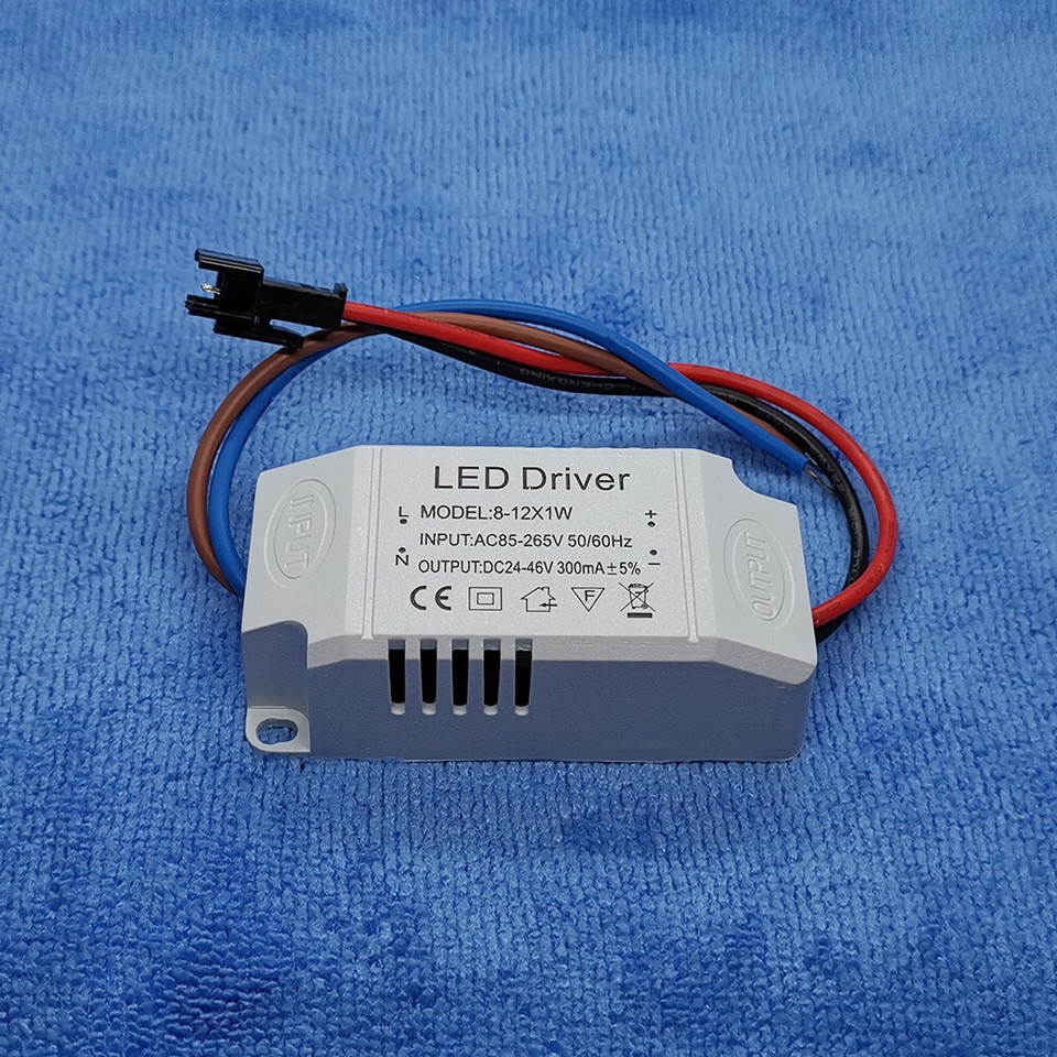 1pc AC LED Driver +Shell 8~12x1W 300mA Power Supply Lamp Light Bulb 9W ...