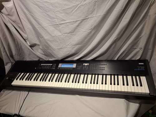 KORG TR-88 88 Key Keyboard Workstation Synthesizer W/ Power Supply ...
