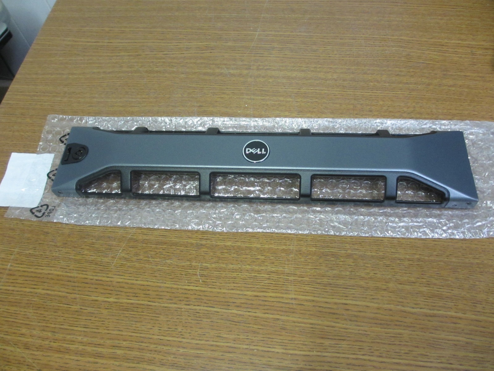 Dell POWEREDGE Bezel Rack Server R430 R630 4PG76 With Key for sale ...
