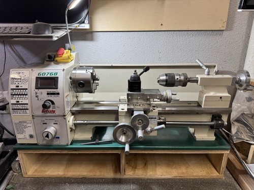 G0768 8" x 16" Variable-Speed Benchtop Metal Lathe 690550725814| eBay