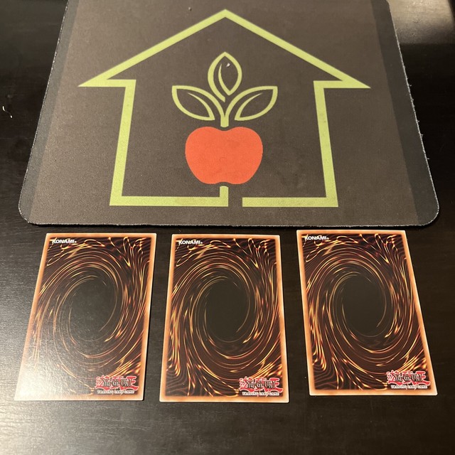 Yu-Gi-Oh! TCG Amorphactor Pain, the Imagination Dracoverlord Shining ...