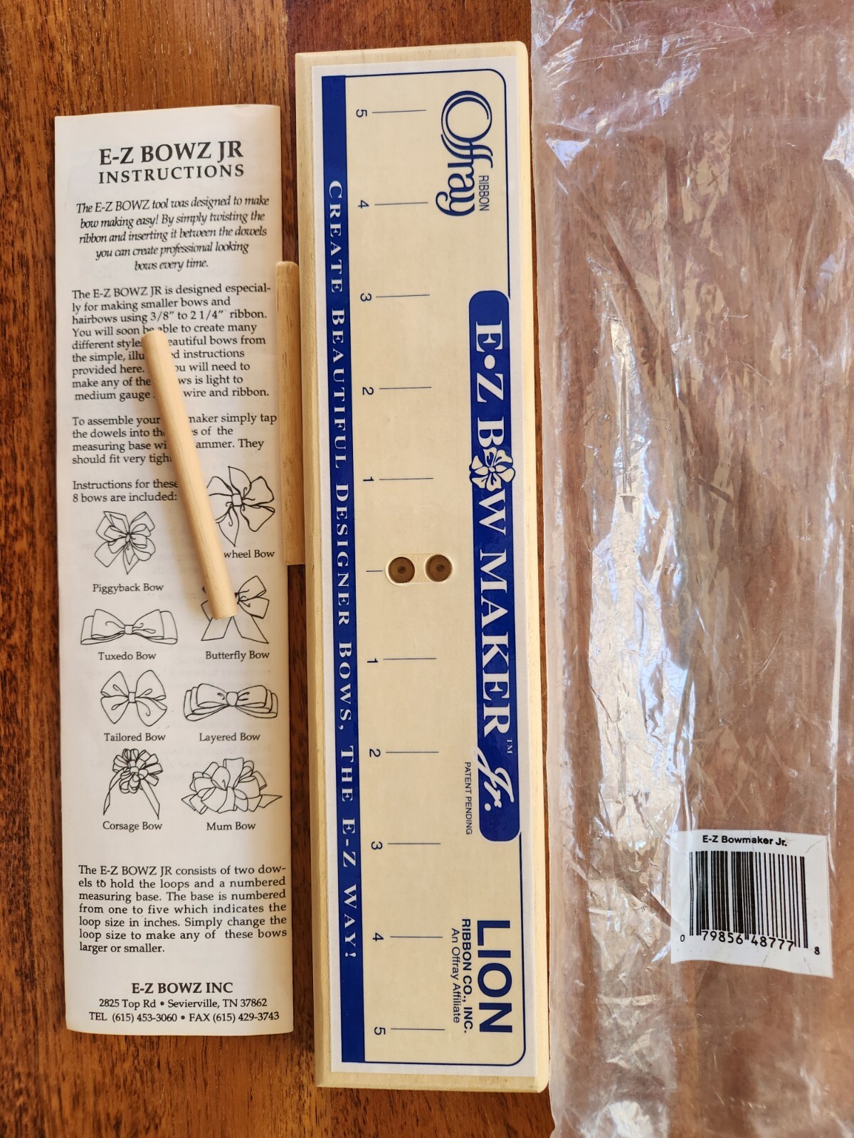 E-Z BOW MAKER Jr. by Offray Ribbons, Lion Ribbon Company Inc. With ...