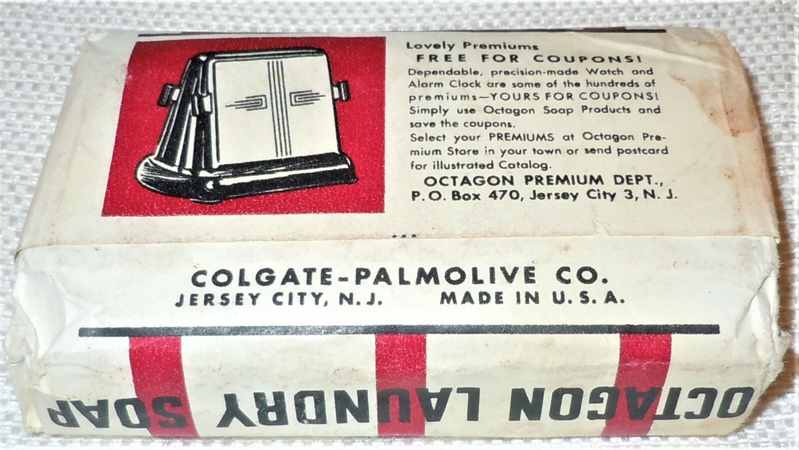 Vintage COLGATE'S OCTAGON Laundry Soap Bar 7 Oz - Colgate-Old Store Ad ...