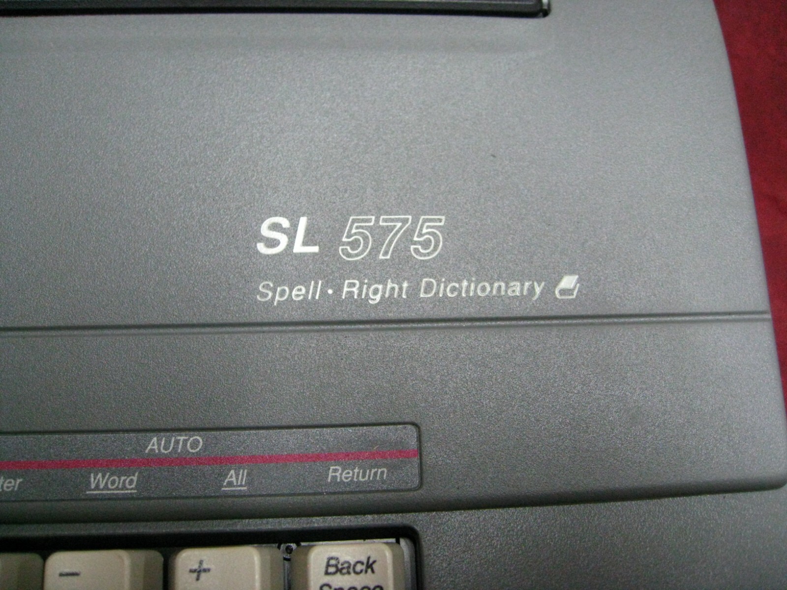 Smith Corona Electric Portable Typewriter SL 575 w Cover- Spell Right ...