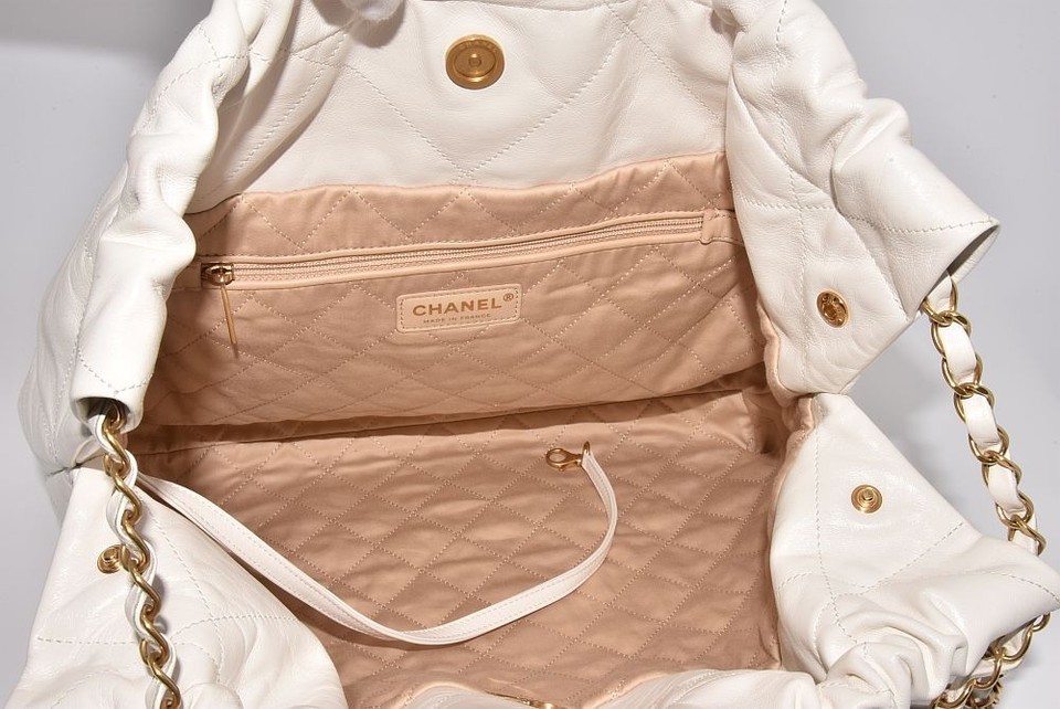 Chanel CHANEL 22 Small Handbag Chain Shiny Calfskin White AS3260 #018 ...