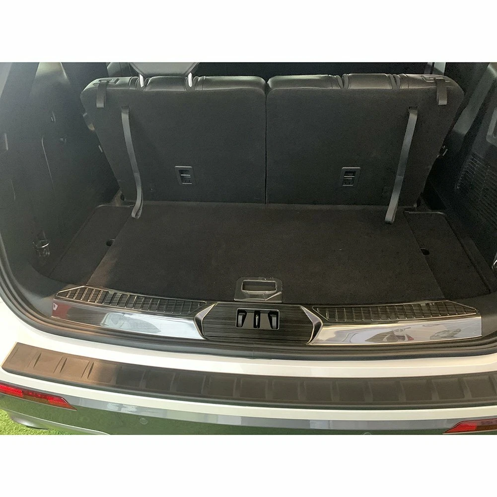 Ford Explorer 2022 Interior Trunk