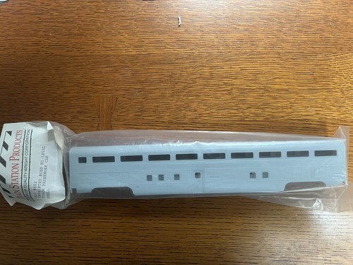 Train Station Products Budd Santa Fe Hi-Level Coach Body #802 | eBay