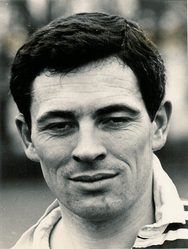 TREVOR WINTLE NORTHAMPTON & ENGLAND RUGBY PHOTOGRAPH 8" x 6" (21cm x ...