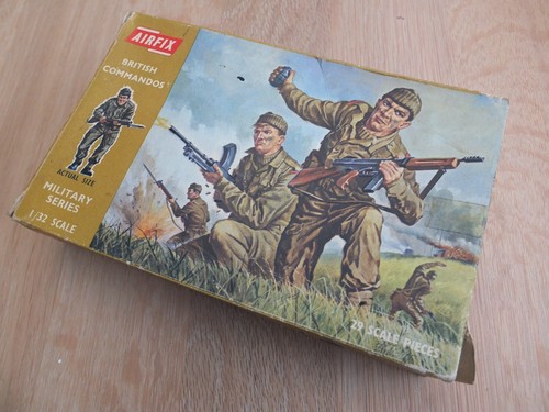 AIRFIX 1736 - WWII BRITISH COMMANDOS - RARE 1/32 SCALE 29 PIECE FIGURES ...