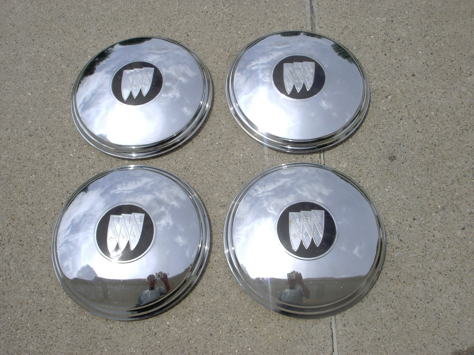 VINTAGE OEM BUICK DOGDISH HUBCAPS / WHEEL COVERS - CENTER CAPS | eBay