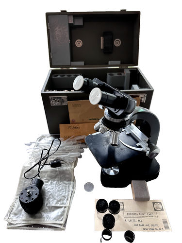 VINTAGE LEITZ WETZLAR MICROSCOPE SM WITH LIGHT SOURCE, ORIGINAL MANUALS ...