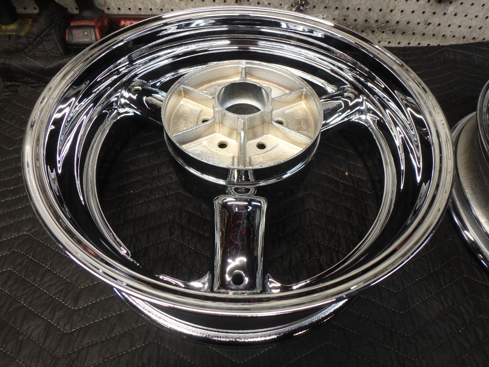 Hayabusa Rear Wheel Rim 2007 Suzuki Busa Gsx1300r X for sale online | eBay