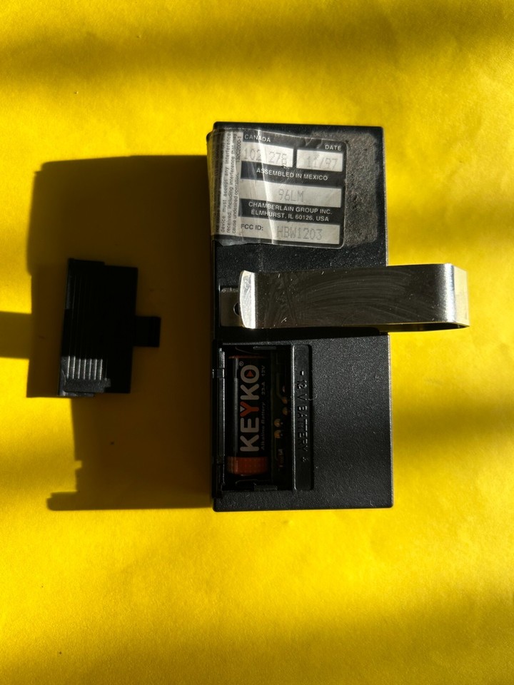 LiftMaster 96LM HBW1203 garage opener remote control new battery ...