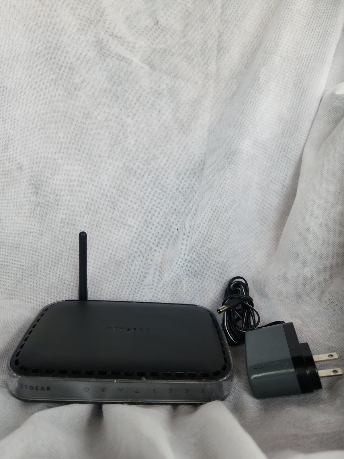Netgear WNR1000 150 Mbps 4-Port 10/100 Wireless N Router (Not Original ...