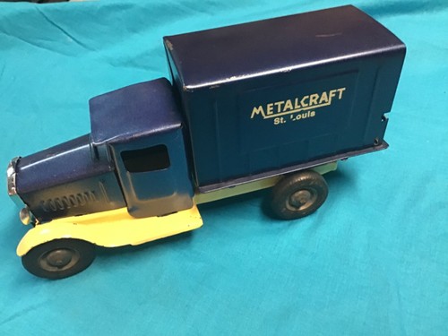 VINTAGE METALCRAFT PRESSED STEEL TOY BOX TRUCK ST LOUIS | eBay
