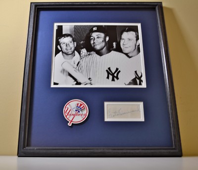 NEW YORK YANKEES ELSTON HOWARD AUTOGRAPHED CUSTOM FRAMED SIGNED 18" x ...