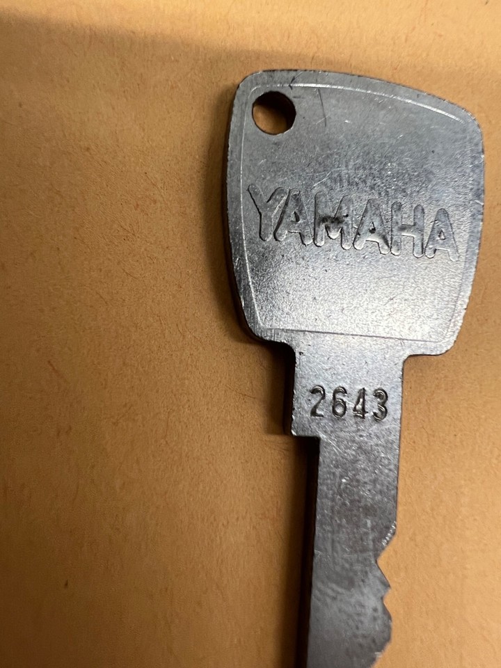 NOS YAMAHA MOTORCYCLE KEY GENUINE JAPAN ORIGINAL OEM PRE CUT # 2643 | eBay