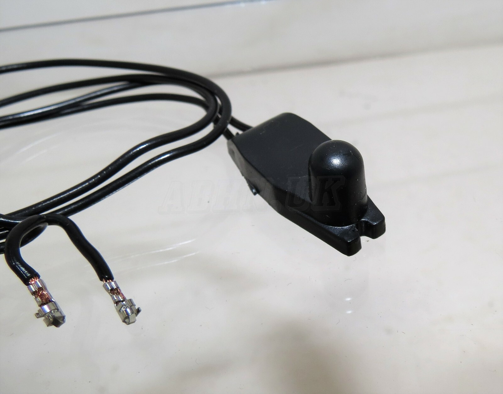 Citroen C4 & Xsara Picasso Outside Temperature Sensor underneath door ...